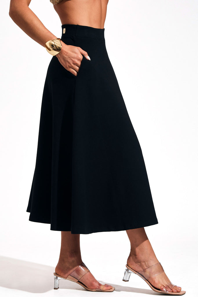 Saia Midi Evasê Comfort Office Preta – Modab